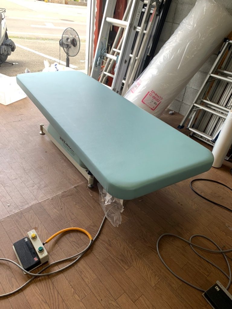 中古電動診察台 EX-SP5を入荷しました 株式会社アルク 美容・クリニック・医院・病院への機器販売・開業支援